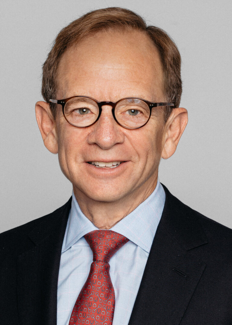 Biography | Steve Rattner